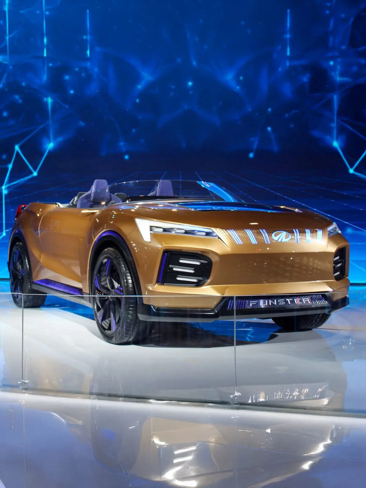 Mahindra sets up EV & battery manufacturing hub | Domain-b.com