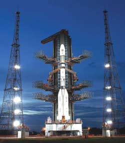 ISRO: Heavier GSLV Mk III rocket launch likely by 2011 | Domain-b.com